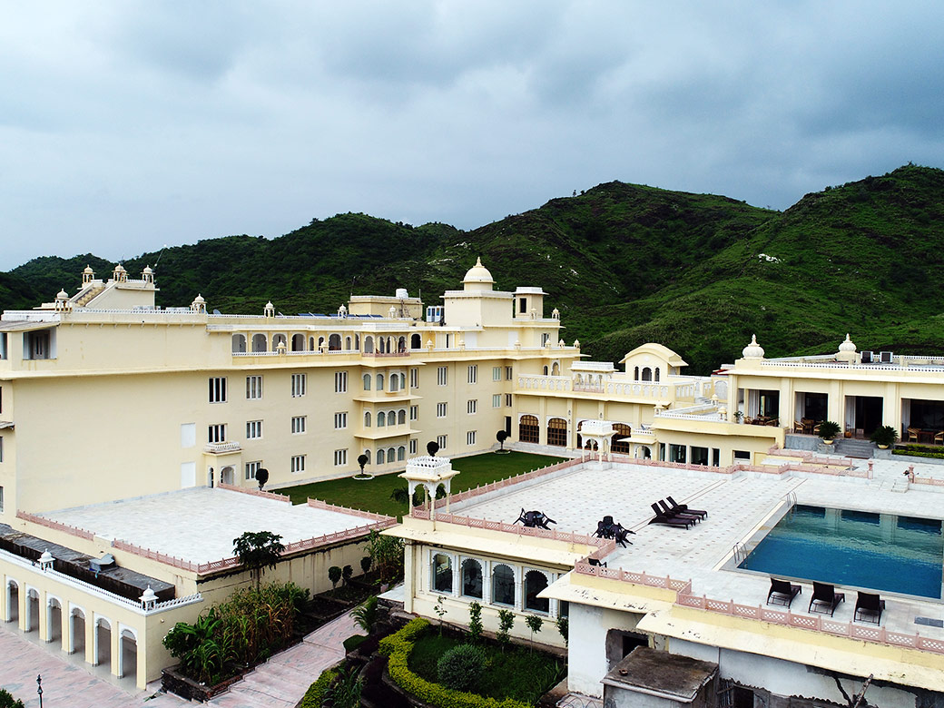 Castle Tour of Rajasthan ( 17 D/ 16 N) - East West